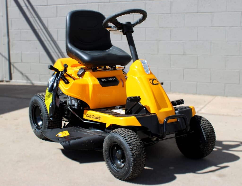 Cub Cadet CC 30 H Small Riding Mower | Colorado Golf & Turf