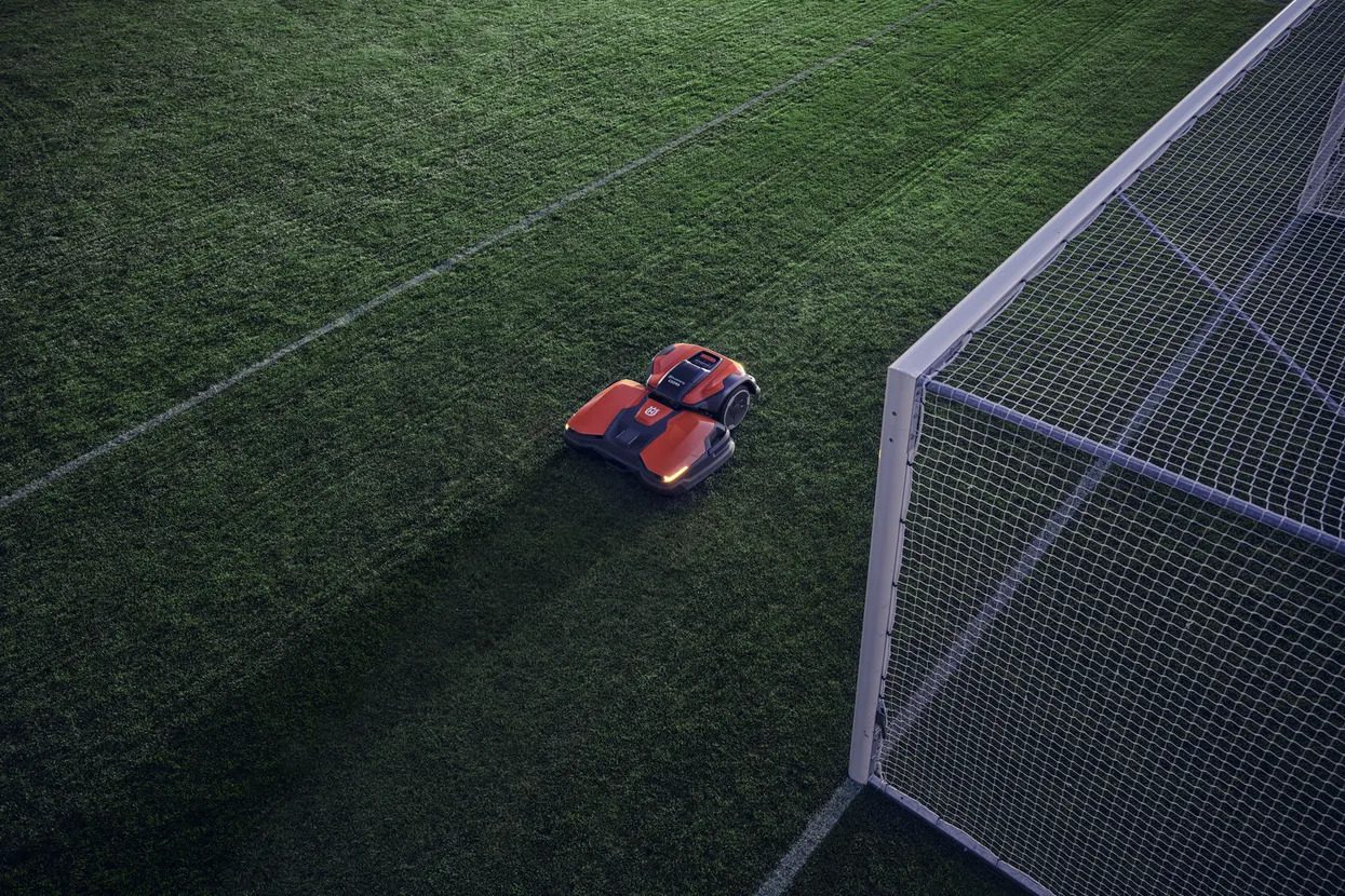Husqvarna Robotic Mowers｜Colorado Golf & Turf